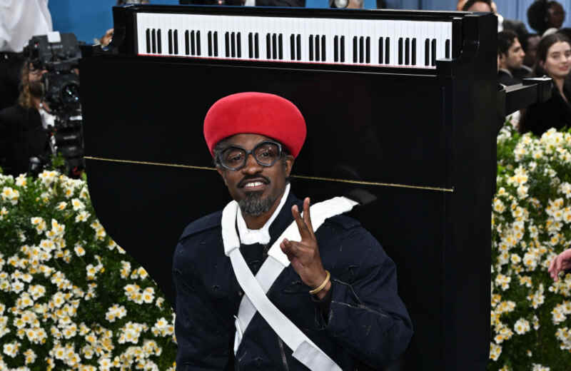 Andre 3000 bringt sein neues Album '7 Piano Sketches' heraus! - Viply