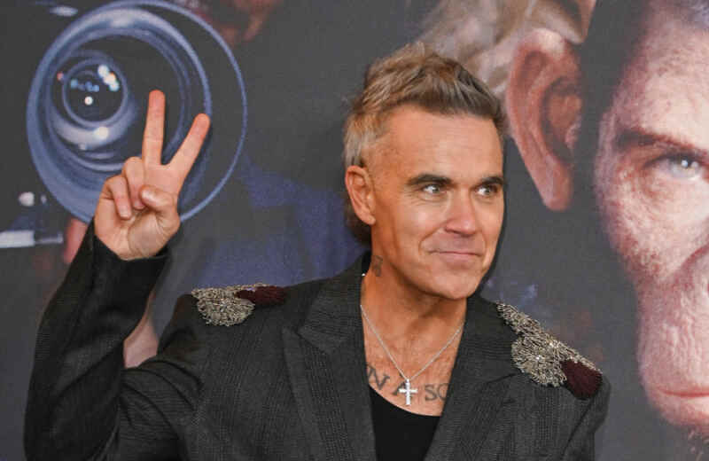 Robbie Williams unterschreibt bei Radiohead-Management