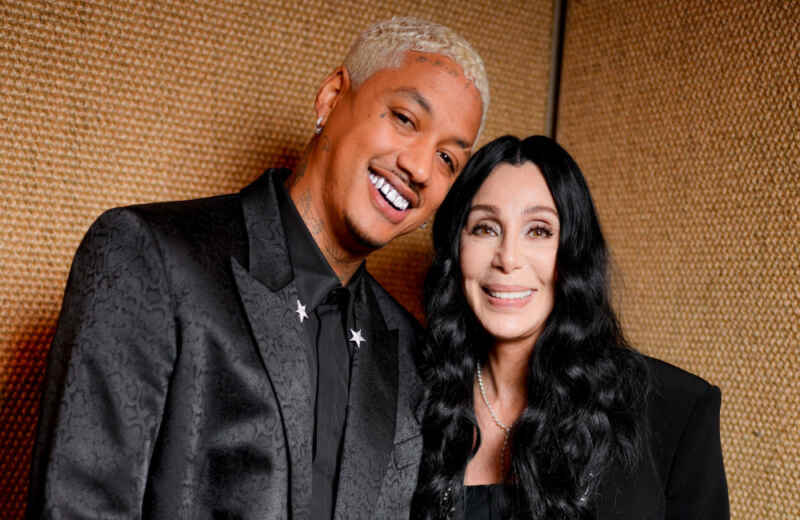Cher hat 'eine großartige Zeit' mit ihrem 'wunderschönen' Freund ...
